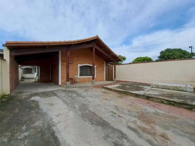 Casa / Sobrado para Venda em Itanhaém/SP Baixio 3 Quartos