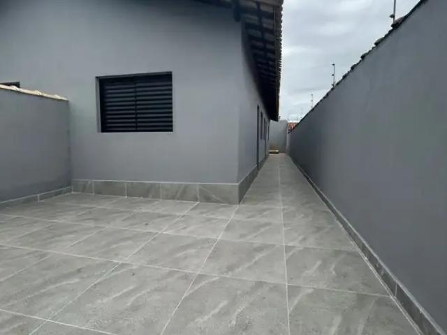 Casa / Sobrado para Venda em Itanhaém/SP Balneário Tupy 2 Quartos