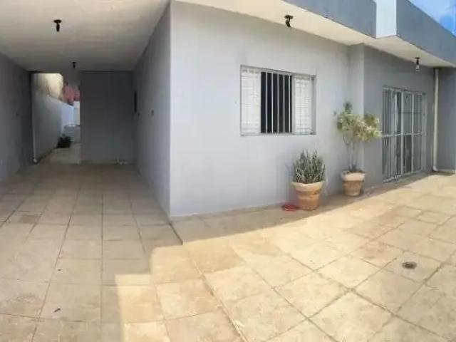 Casa / Sobrado para Venda em Itanhaém/SP Balneário Tupy 3 Quartos