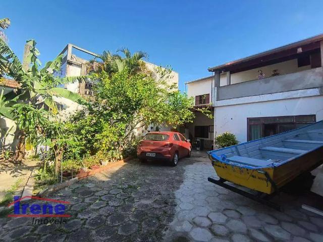 Casa / Sobrado para Venda em Itanhaém/SP Balneário Campos Eliseos 4 Quartos