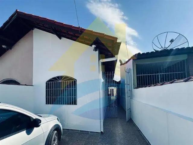 Casa / Sobrado para Venda em Itanhaém/SP Balneário Campos Eliseos 3 Quartos