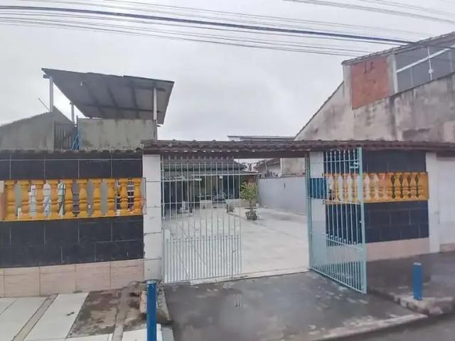 Casa / Sobrado para Venda em Itanhaém/SP Balneário Campos Eliseos 3 Quartos