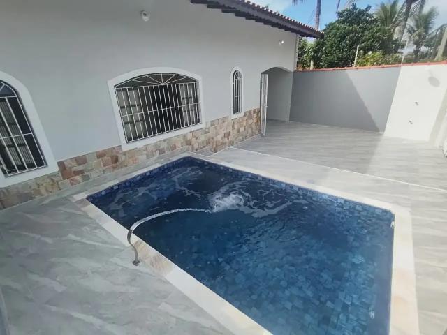Casa / Sobrado para Venda em Itanhaém/SP Balneário Campos Eliseos 3 Quartos