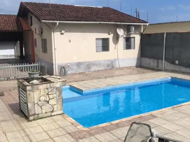 Casa / Sobrado para Venda em Itanhaém/SP Balneário Califórnia 2 Quartos