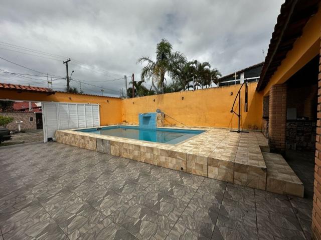Casa / Sobrado para Venda em Itanhaém/SP Balneário Gaivota 2 Quartos