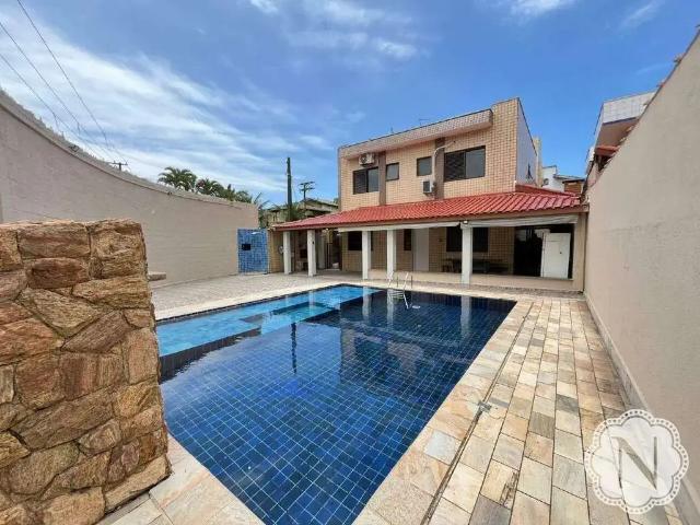 Casa / Sobrado para Venda em Itanhaém/SP Balneário Marrocos 3 Quartos