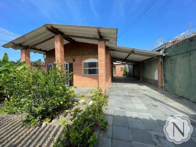 Casa / Sobrado para Venda em Itanhaém/SP Belas Artes 1 Quartos