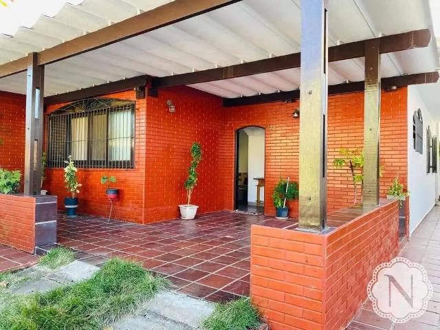 Casa / Sobrado para Venda em Itanhaém/SP Belas Artes 2 Quartos