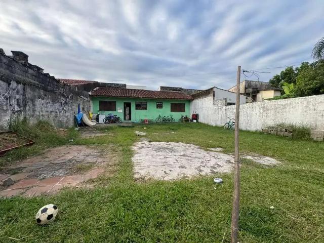Casa / Sobrado para Venda em Itanhaém/SP Belas Artes 2 Quartos