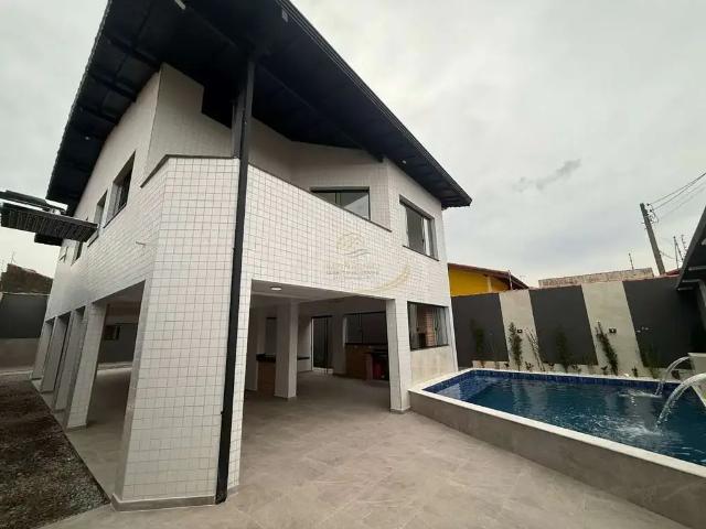 Casa / Sobrado para Venda em Itanhaém/SP Bopiranga 5 Quartos