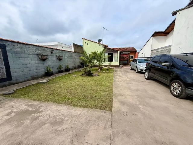 Casa / Sobrado para Venda em Itanhaém/SP Bopiranga 2 Quartos
