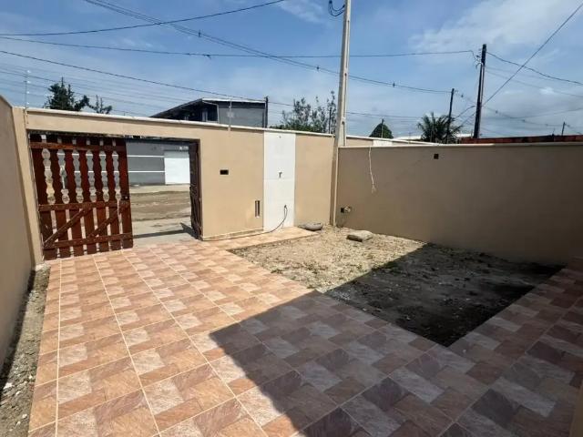Casa / Sobrado para Venda em Itanhaém/SP Bopiranga 2 Quartos
