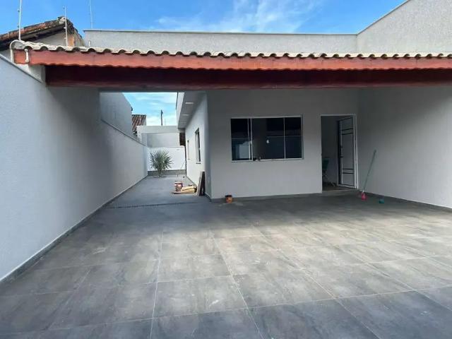 Casa / Sobrado para Venda em Itanhaém/SP Bopiranga 3 Quartos