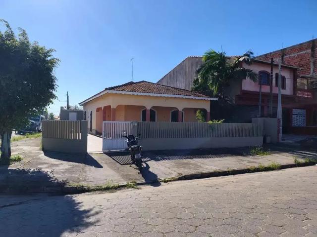 Casa / Sobrado para Venda em Itanhaém/SP Bopiranga 3 Quartos