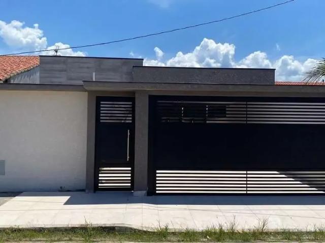 Casa / Sobrado para Venda em Itanhaém/SP Bopiranga 3 Quartos