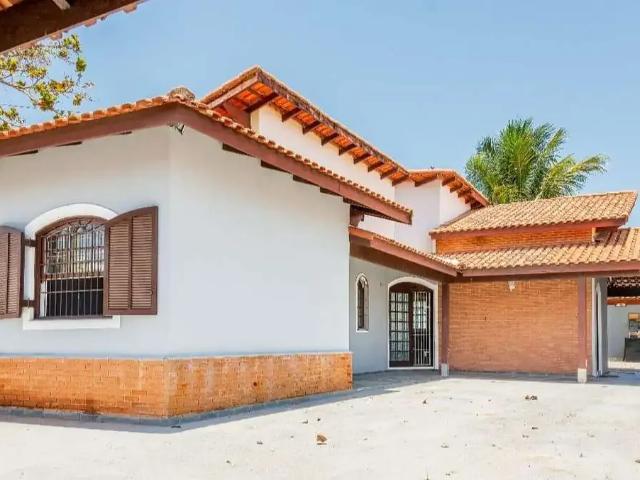Casa / Sobrado para Venda em Itanhaém/SP Bopiranga 3 Quartos