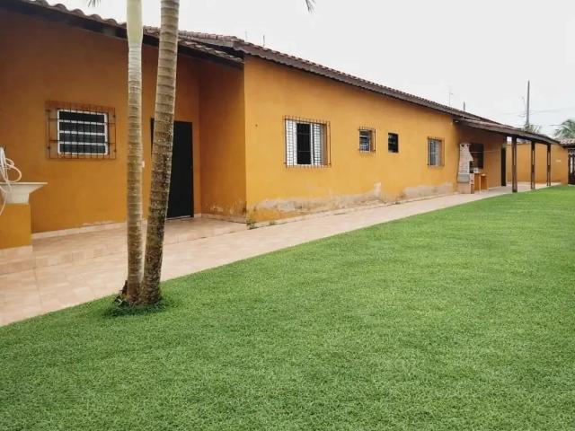 Casa / Sobrado para Venda em Itanhaém/SP Bopiranga 3 Quartos