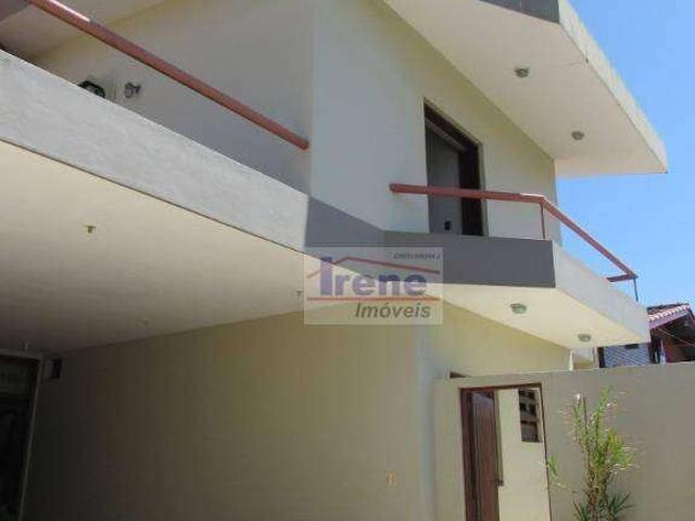 Casa / Sobrado para Venda em Itanhaém/SP Centro 4 Quartos