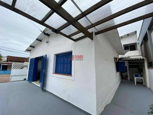 Casa / Sobrado para Venda em Itanhaém/SP Centro 4 Quartos
