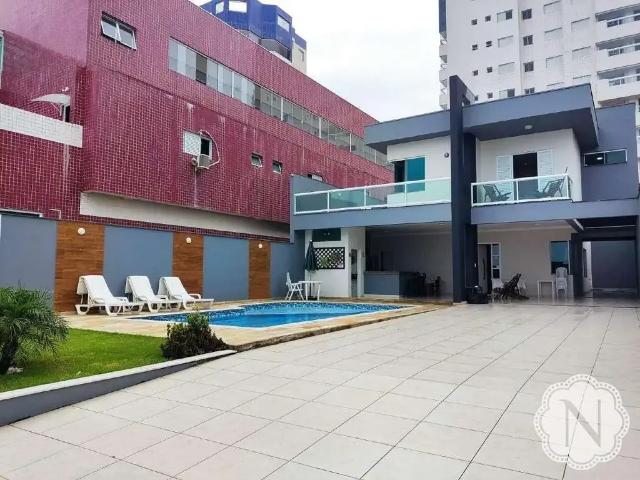 Casa / Sobrado para Venda em Itanhaém/SP Centro 5 Quartos