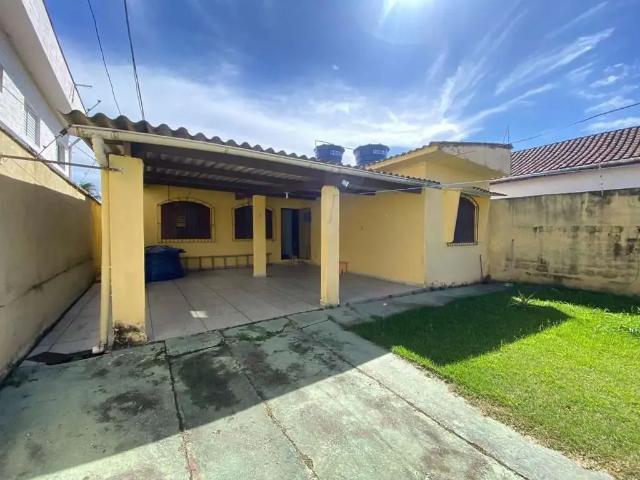 Casa / Sobrado para Venda em Itanhaém/SP Centro 2 Quartos