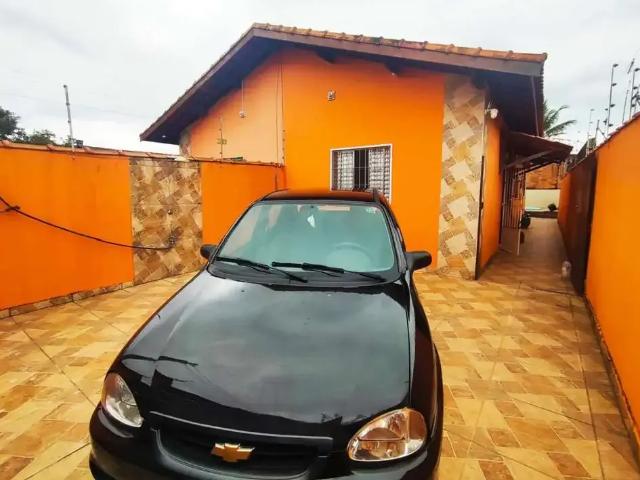 Casa / Sobrado para Venda em Itanhaém/SP Centro 2 Quartos