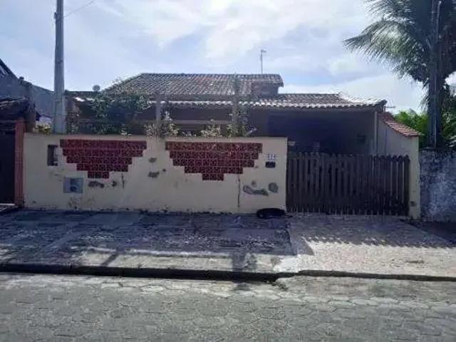 Casa / Sobrado para Venda em Itanhaém/SP Centro 2 Quartos