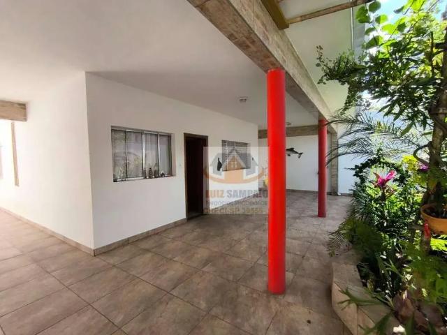 Casa / Sobrado para Venda em Itanhaém/SP Centro 3 Quartos