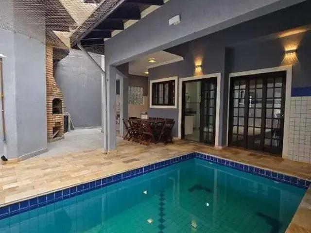 Casa / Sobrado para Venda em Itanhaém/SP Centro 3 Quartos