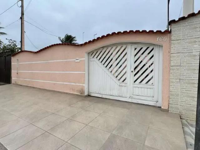 Casa / Sobrado para Venda em Itanhaém/SP Centro 3 Quartos