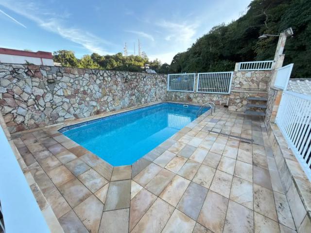 Casa / Sobrado para Venda em Itanhaém/SP Centro 3 Quartos