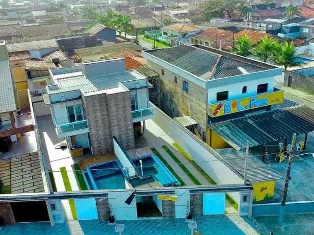 Casa / Sobrado para Venda em Itanhaém/SP Centro 3 Quartos