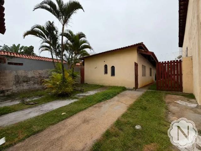 Casa / Sobrado para Venda em Itanhaém/SP Centro 3 Quartos