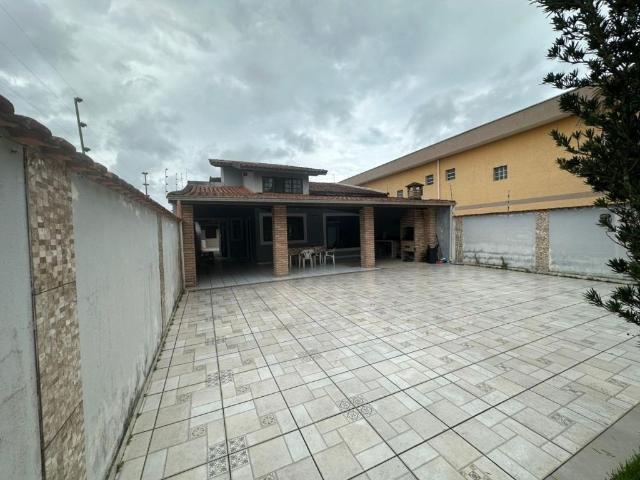 Casa / Sobrado para Venda em Itanhaém/SP Cibratel II 3 Quartos