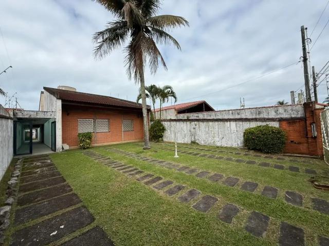 Casa / Sobrado para Venda em Itanhaém/SP Cibratel II 3 Quartos