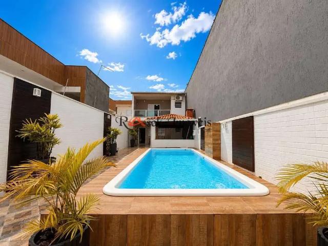 Casa / Sobrado para Venda em Itanhaém/SP Cibratel II 4 Quartos