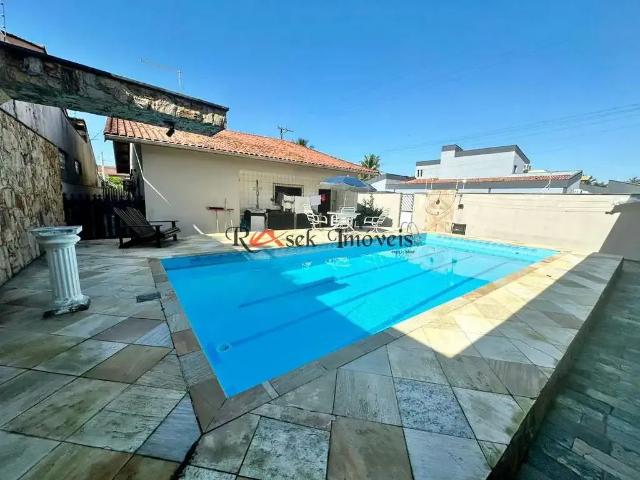 Casa / Sobrado para Venda em Itanhaém/SP Cibratel II 5 Quartos