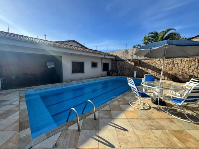 Casa / Sobrado para Venda em Itanhaém/SP Cibratel II 5 Quartos