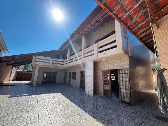 Casa / Sobrado para Venda em Itanhaém/SP Cibratel 3 Quartos