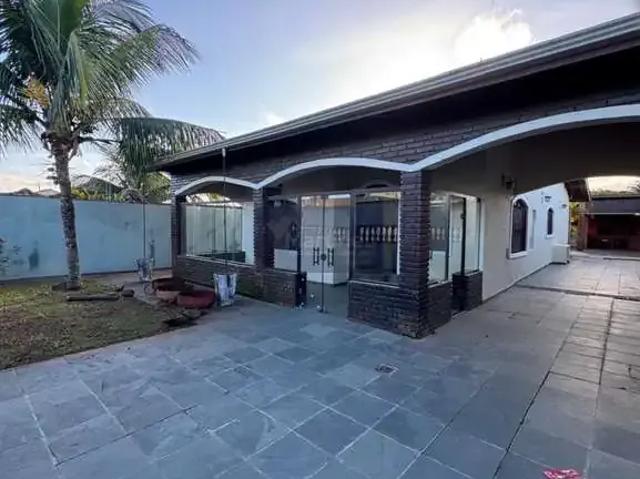 Casa / Sobrado para Venda em Itanhaém/SP Cibratel 3 Quartos