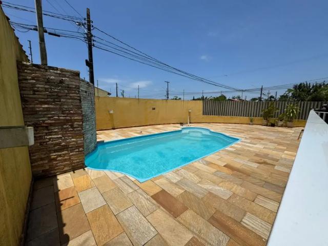 Casa / Sobrado para Venda em Itanhaém/SP Cibratel 5 Quartos