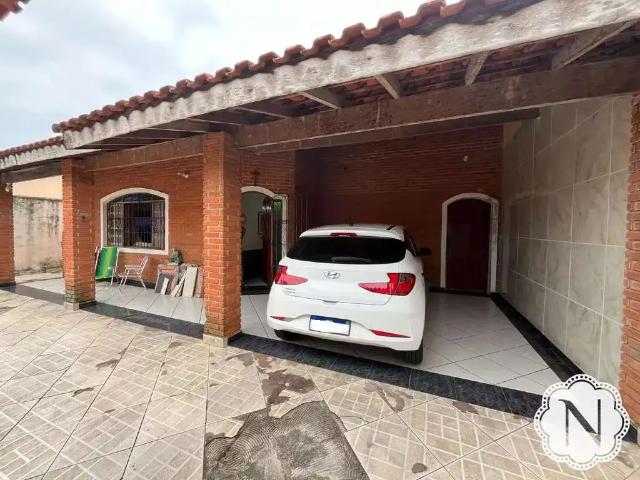 Casa / Sobrado para Venda em Itanhaém/SP Cidade Anchieta 4 Quartos