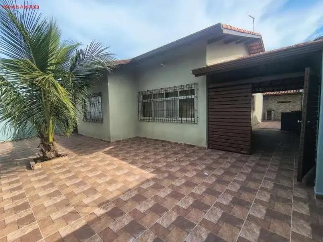 Casa / Sobrado para Venda em Itanhaém/SP Guarda Civil 3 Quartos