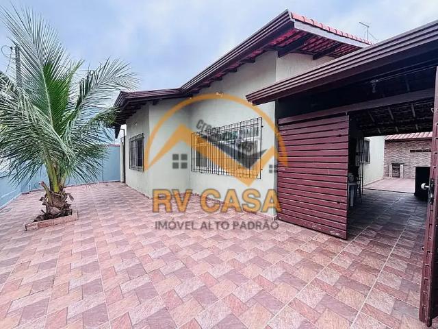 Casa / Sobrado para Venda em Itanhaém/SP Guarda Civil 3 Quartos