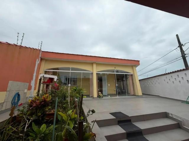Casa / Sobrado para Venda em Itanhaém/SP Guarda Civil 3 Quartos