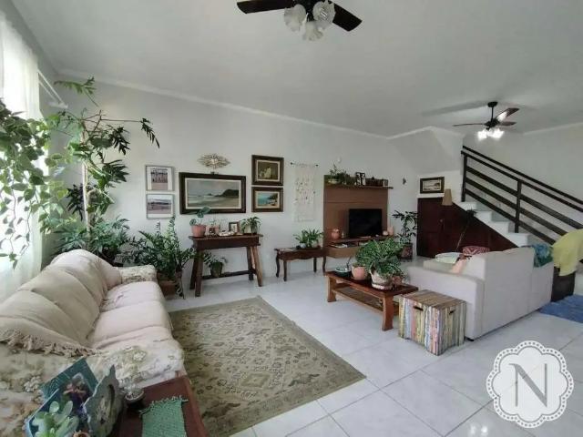 Casa / Sobrado para Venda em Itanhaém/SP Guarda Civil 3 Quartos