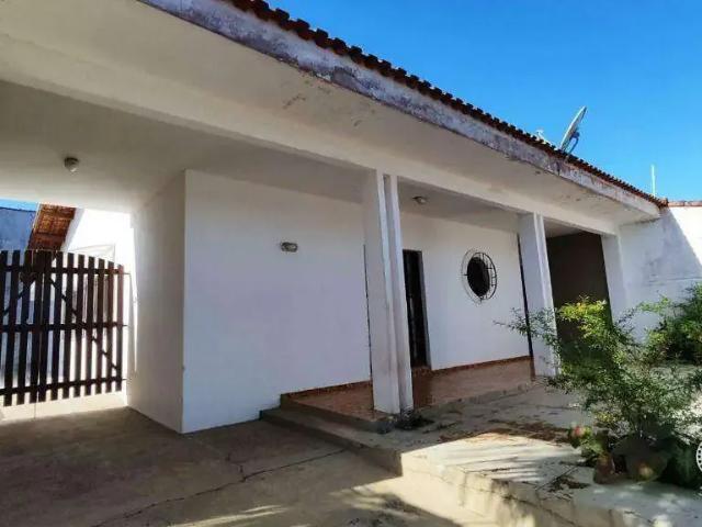 Casa / Sobrado para Venda em Itanhaém/SP Guarda Civil 3 Quartos