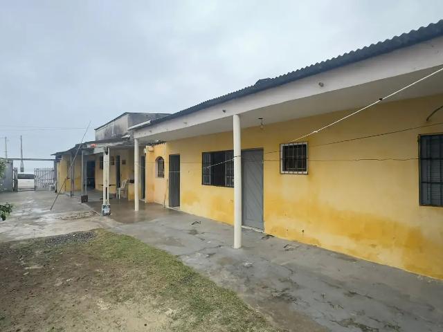 Casa / Sobrado para Venda em Itanhaém/SP Gaivota Praia 3 Quartos