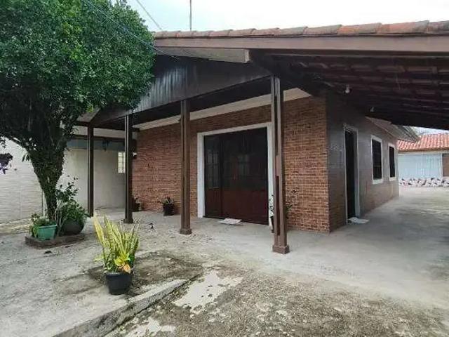 Casa / Sobrado para Venda em Itanhaém/SP Gaivota Praia 3 Quartos