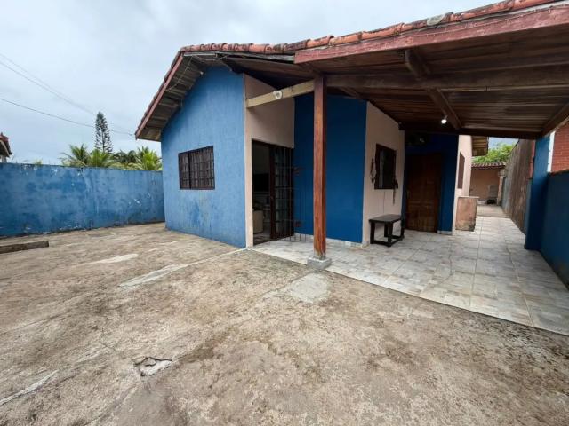 Casa / Sobrado para Venda em Itanhaém/SP Gaivota Praia 3 Quartos